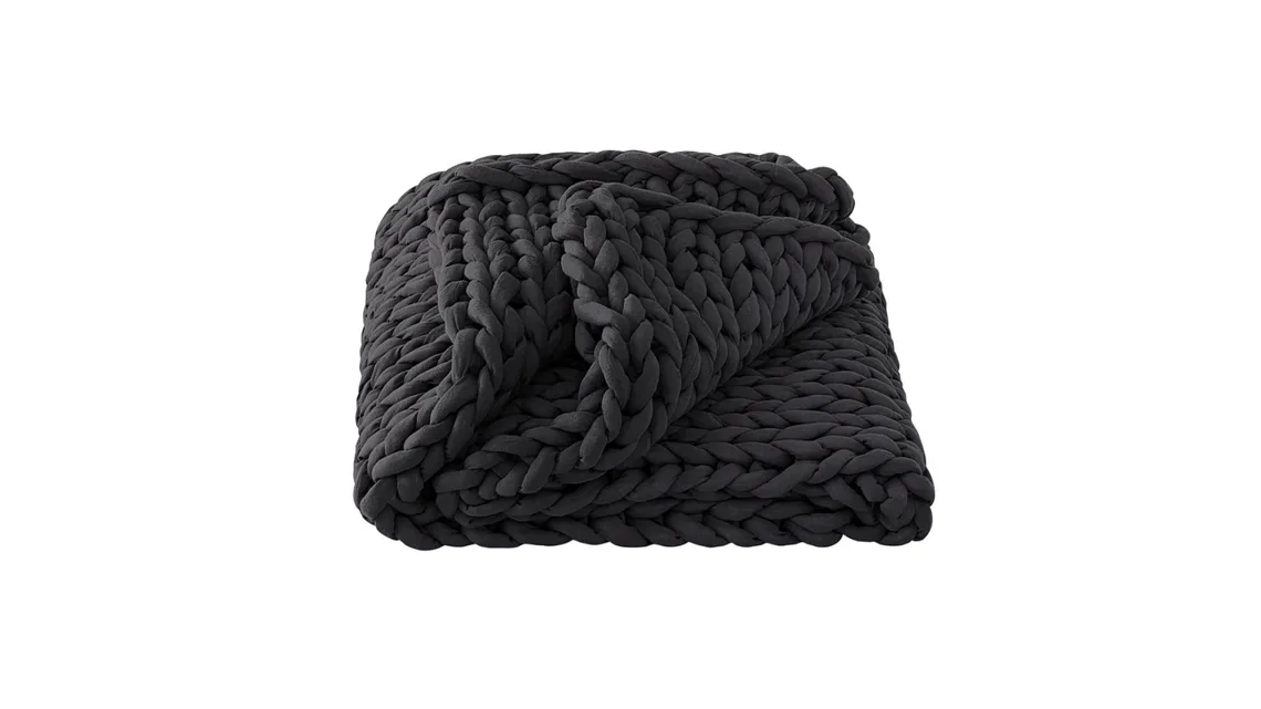 Chunky knit blankets: 8 best for winter 2025 in Australia