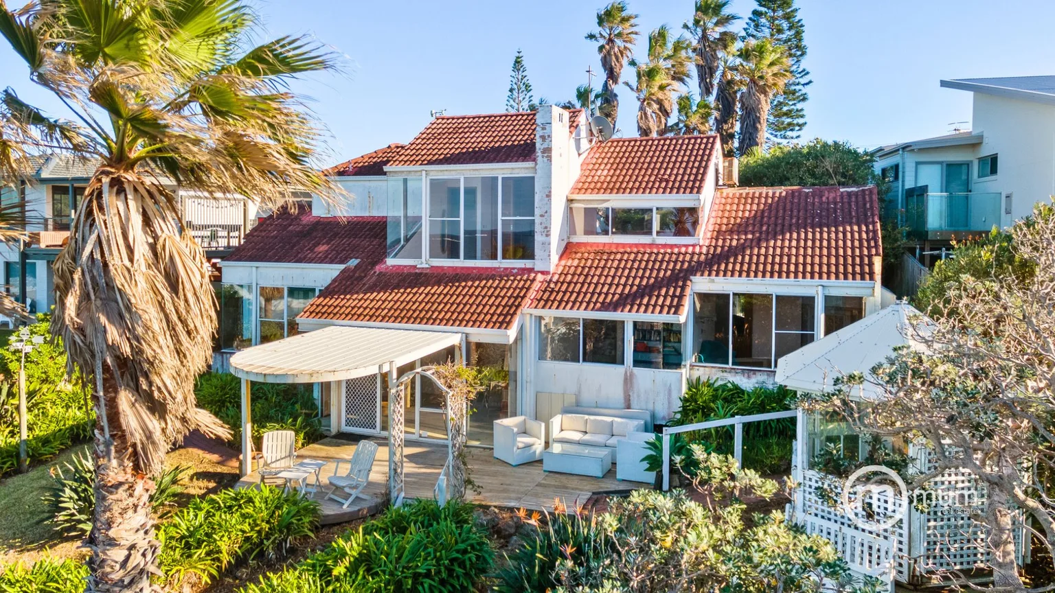 Latest Updates To Matty J And Laura Byrne Dream South Coast Holiday ...