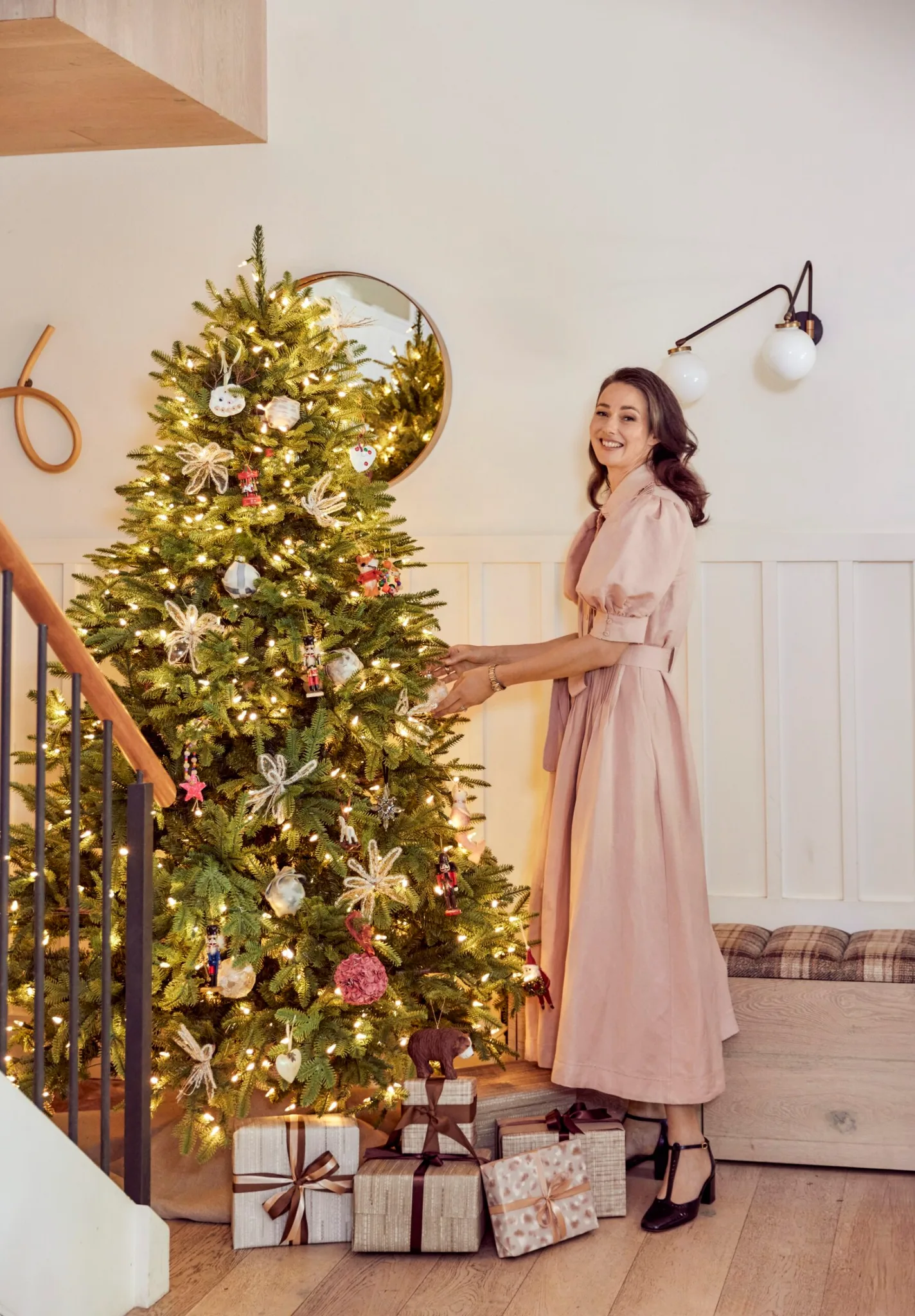 How interior stylists decorate for Christmas| Home Beautiful
