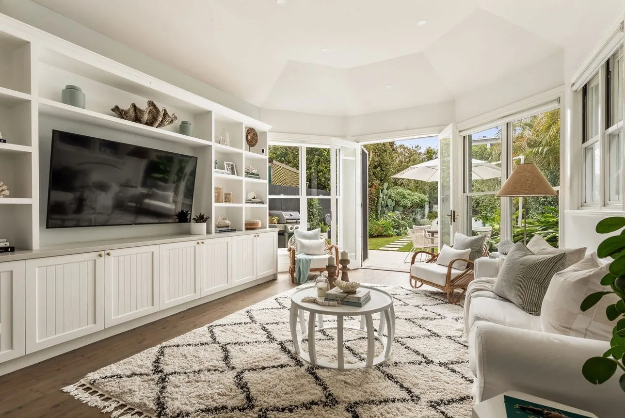 Charlie Albone And Juliet Love Sell Their $3.4m Maroubra Home | Home ...