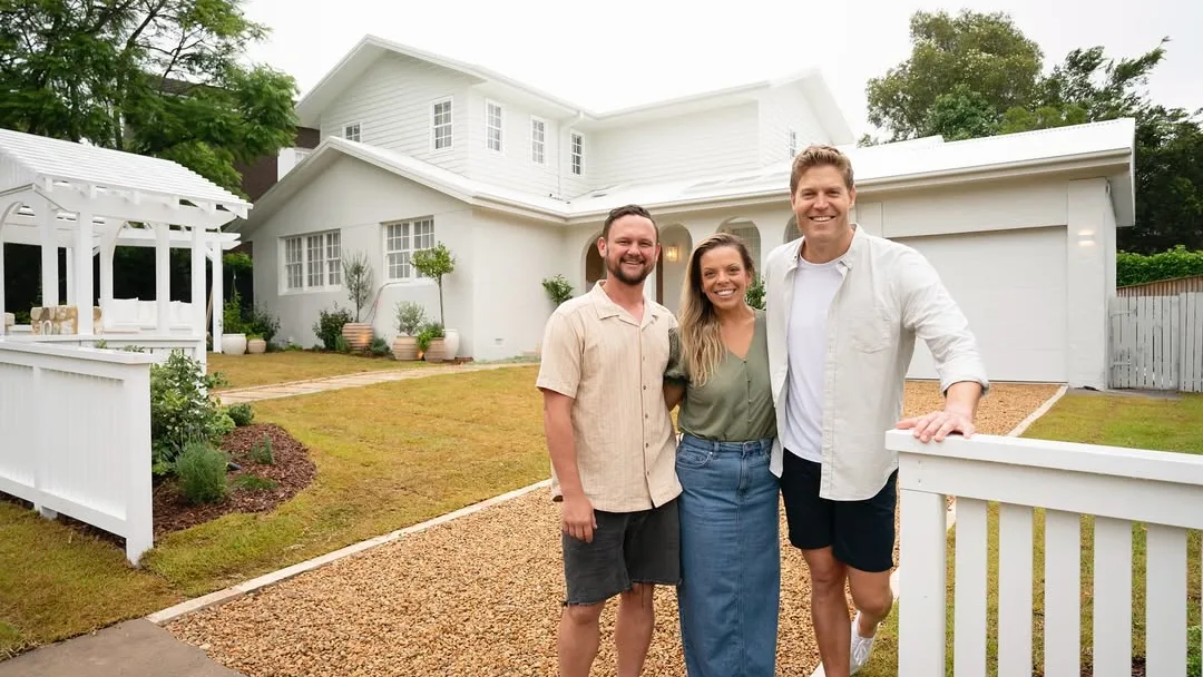 Annie Sloan’s Crafty Cushion Makeover for the Home