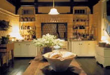 The Practical Magic house returns in the trailer for the film's sequel ...