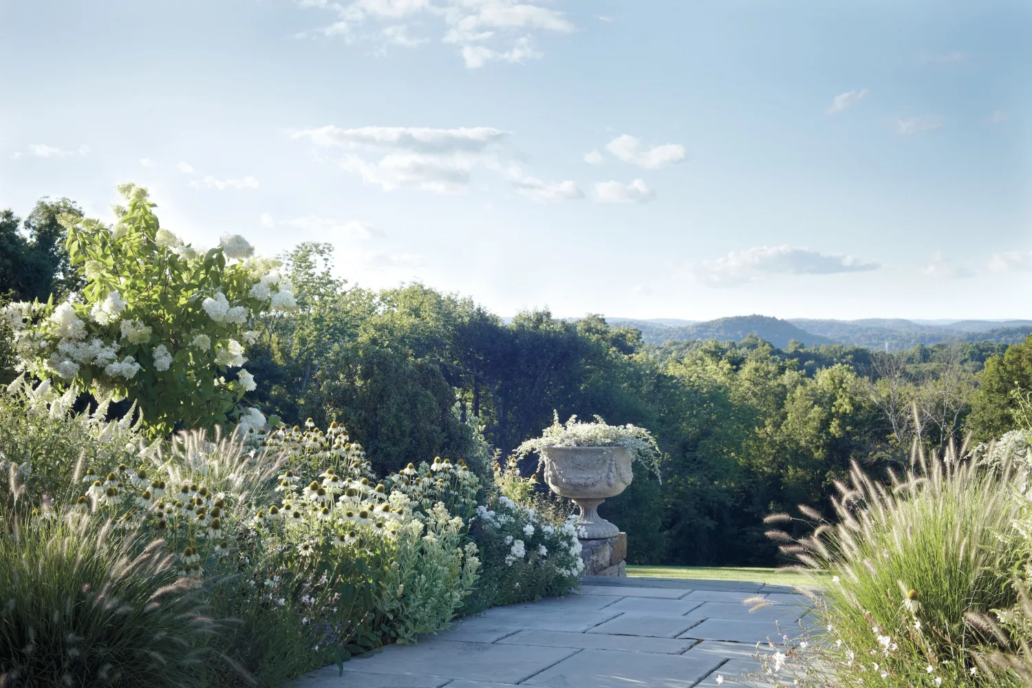 White Garden Design: Martha Stewart's Complete Guide | Home Beautiful