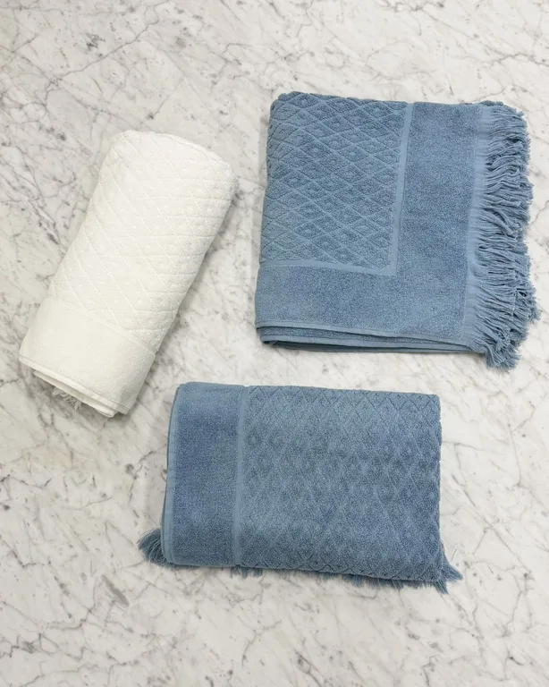The 4 easiest ways to fold a towel like a professional
