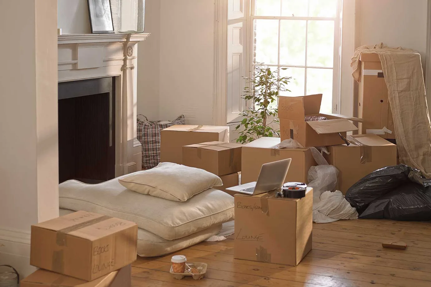 The ultimate moving house timeline and checklist | Home Beautiful