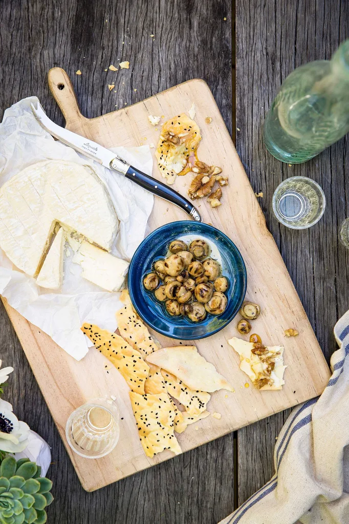 7 Steps to Creating the Perfect Cheese Board