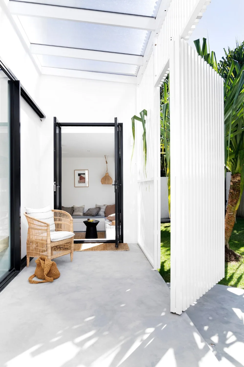 10 entryways that make a great first impression