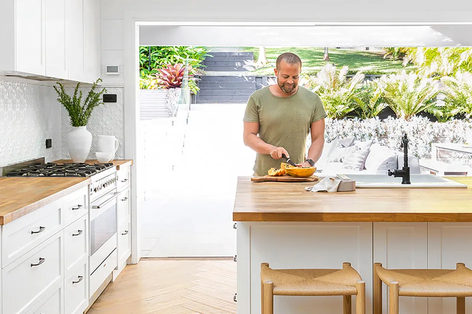 7 Cooking Hacks to Save You Time in the Kitchen