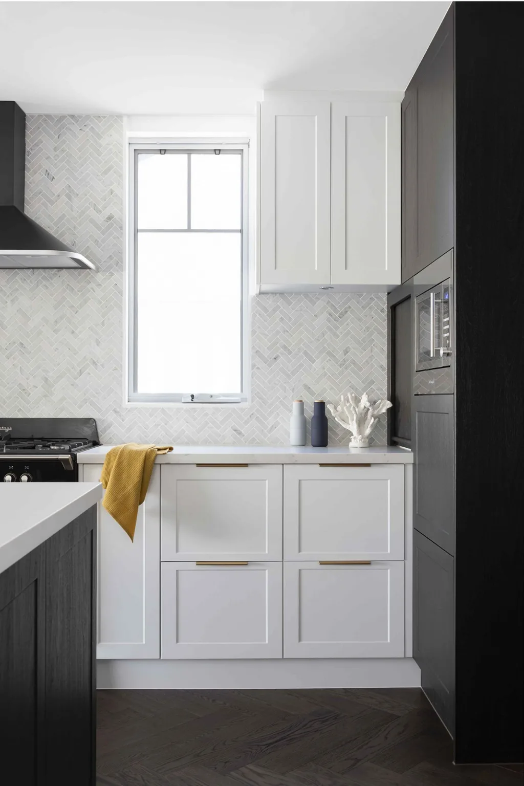 7 great ideas for a monochrome kitchen | Home Beautiful