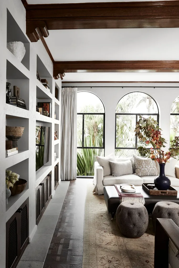Expert guide to textured walls for a calm, modern space