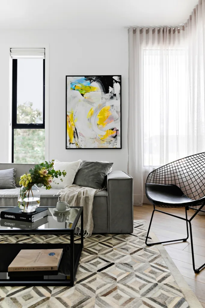 20 coffee table ideas to style your living room