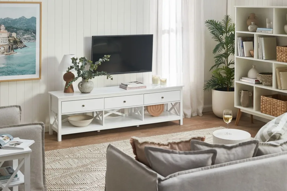 Create your dream living room with stunning Hamptons TV unit