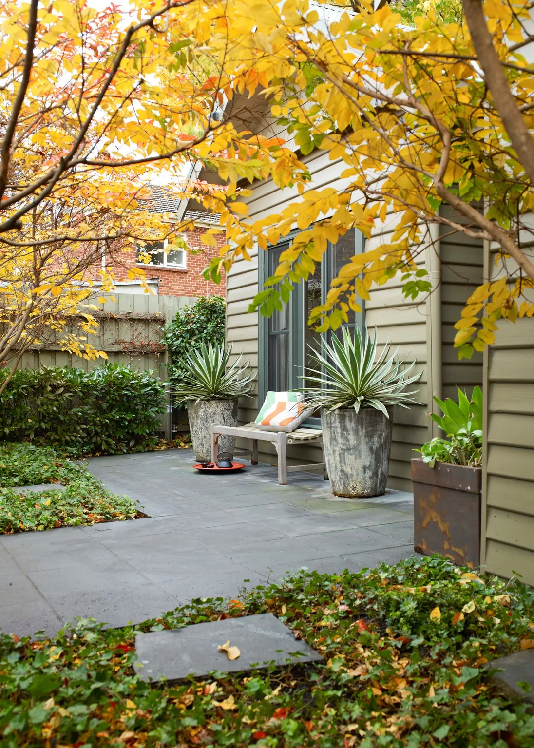 Step Inside a Seasonal European-Style Garden