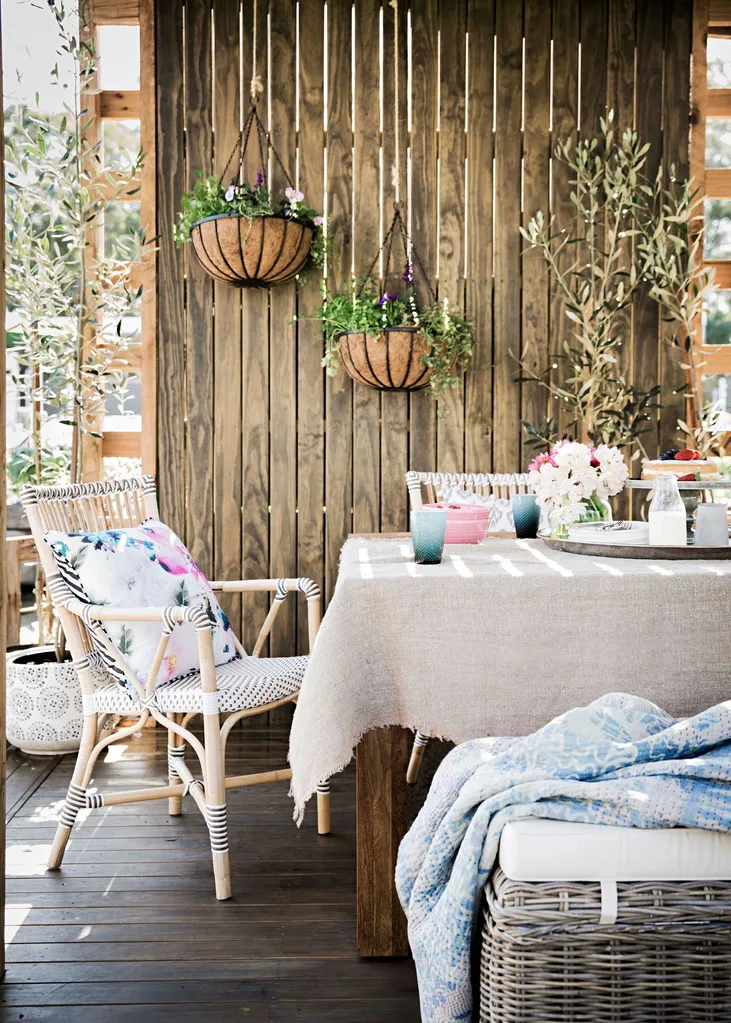Stunning outdoor decks to inspire your next makeover