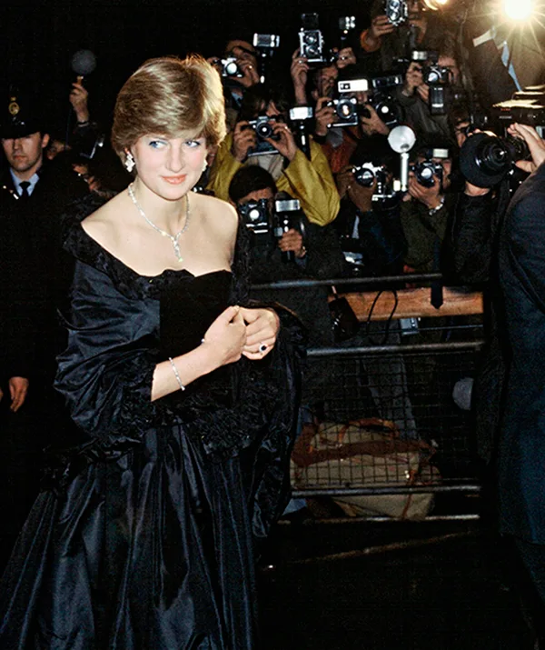 Remembering Princess Diana's Iconic Fashion Moments