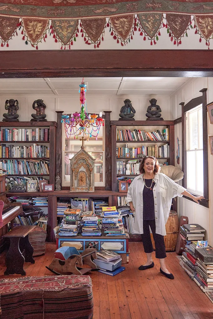 Wendy Harmer Turns Unhappy Childhood into Laughter