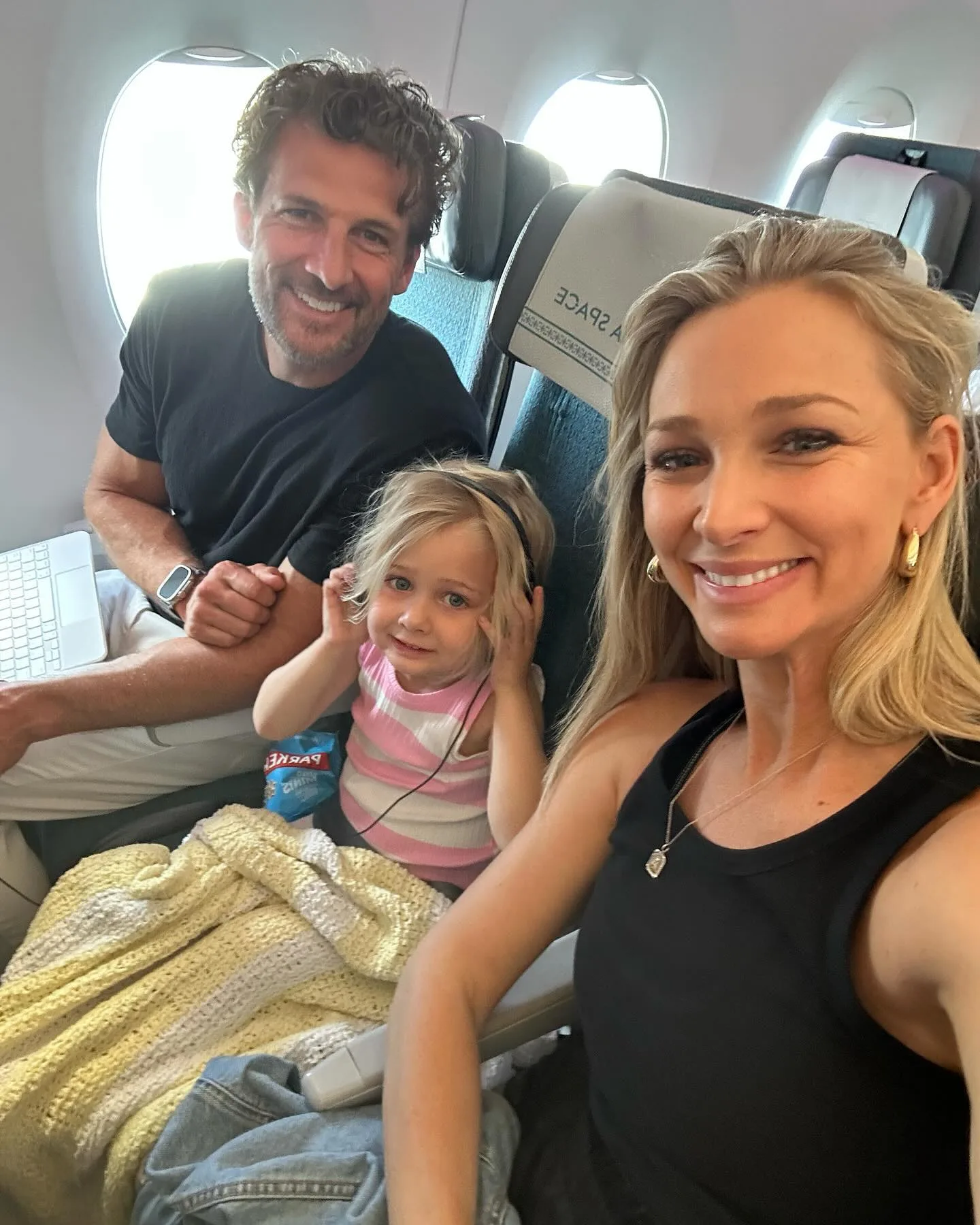 Tim Robards Anna Heinrich kids: Inside the family of 4 | AWW