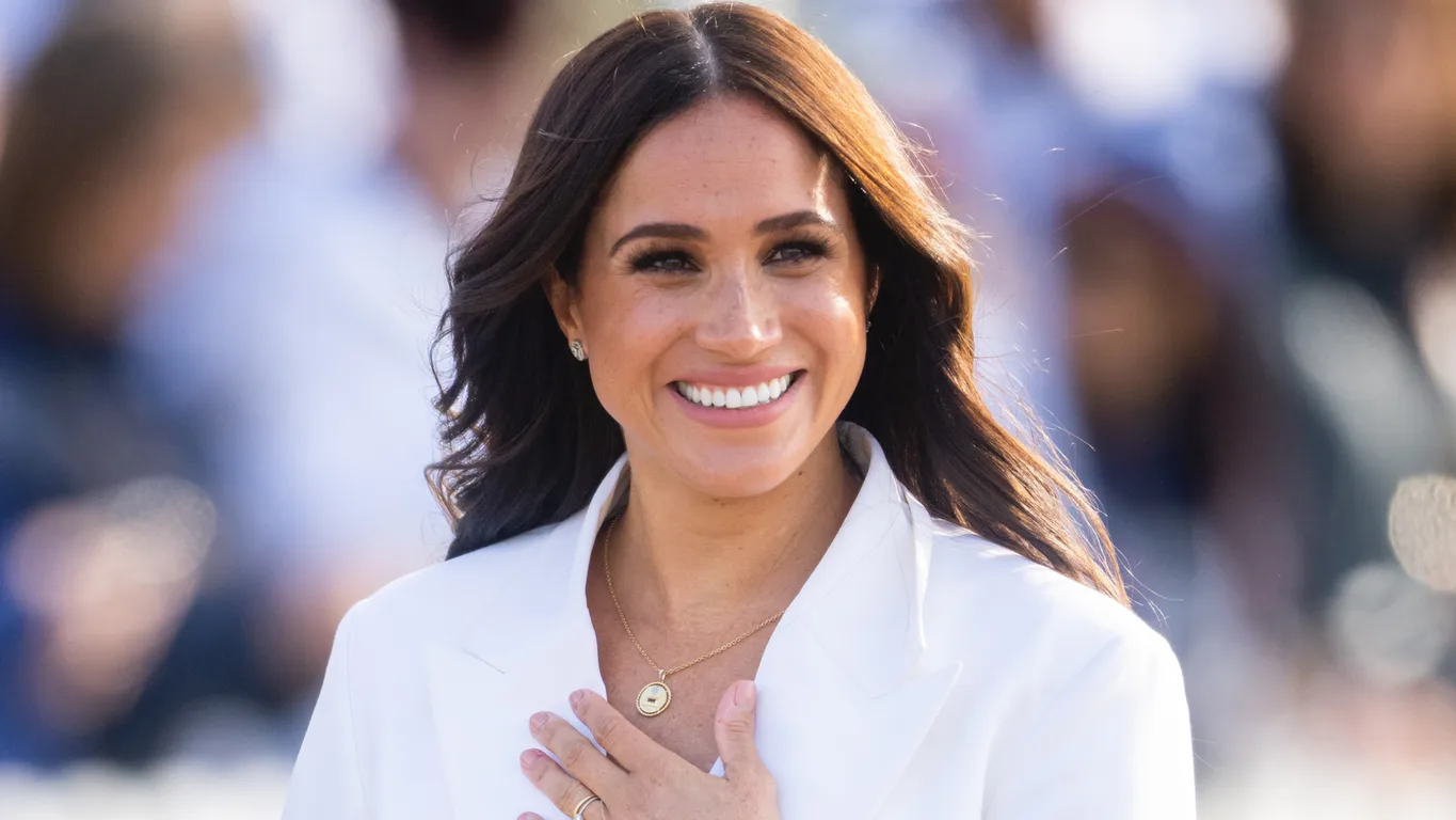 Meghan Markle launches new podcast | AWW