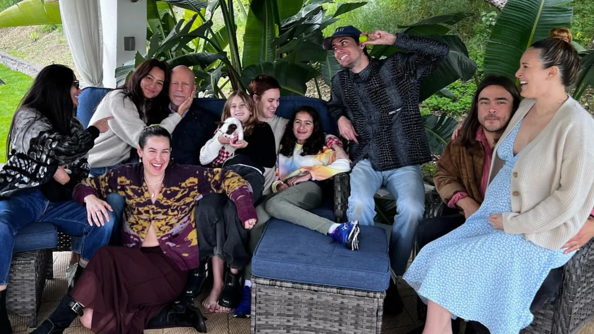 Inside Bruce Willis’ battle with frontotemporal dementia | AWW