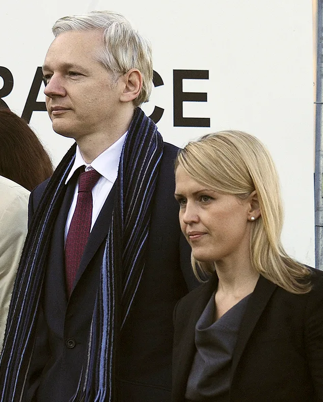 Lawyer Jennifer Robinson journey from Berry to the Bar | AWW