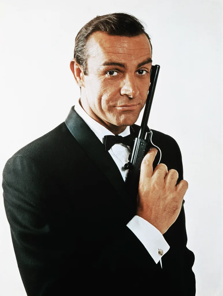 James Bond actors: The 6 men who have played 007 | AWW