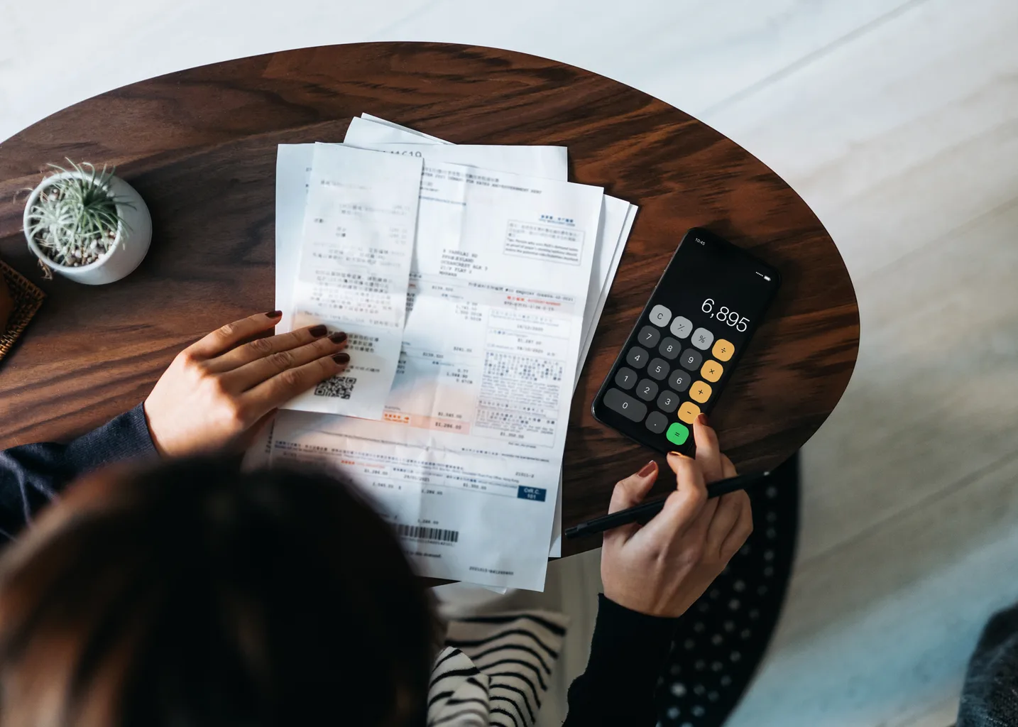 Effie Zahos' four steps to better money management | AWW