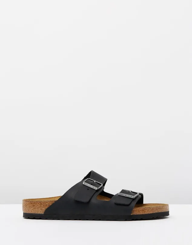 Women's slides: Four stylish pairs to shop | AWW