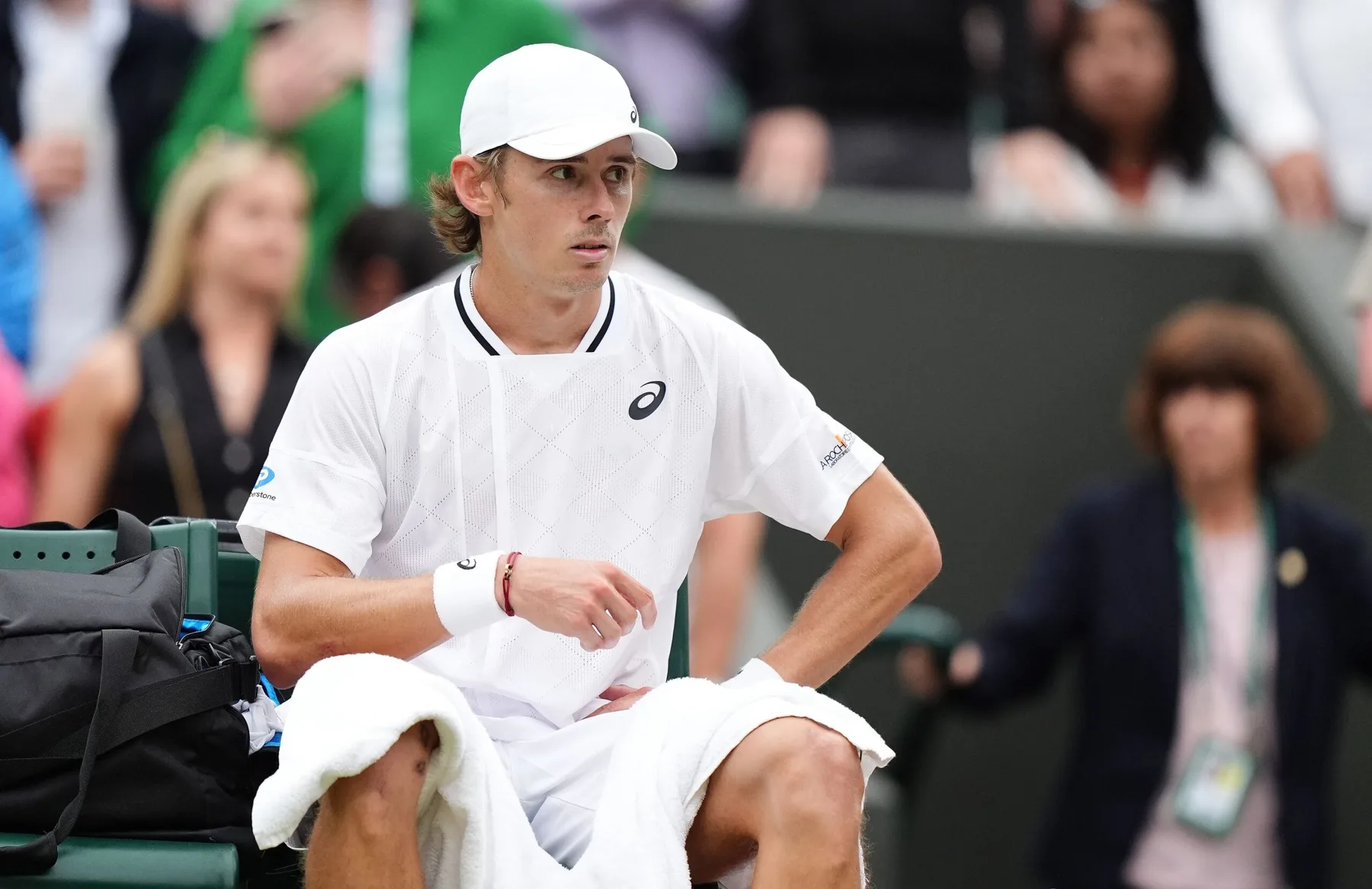 EXCLUSIVE: Alex de Minaur on family, focus and fame | AWW