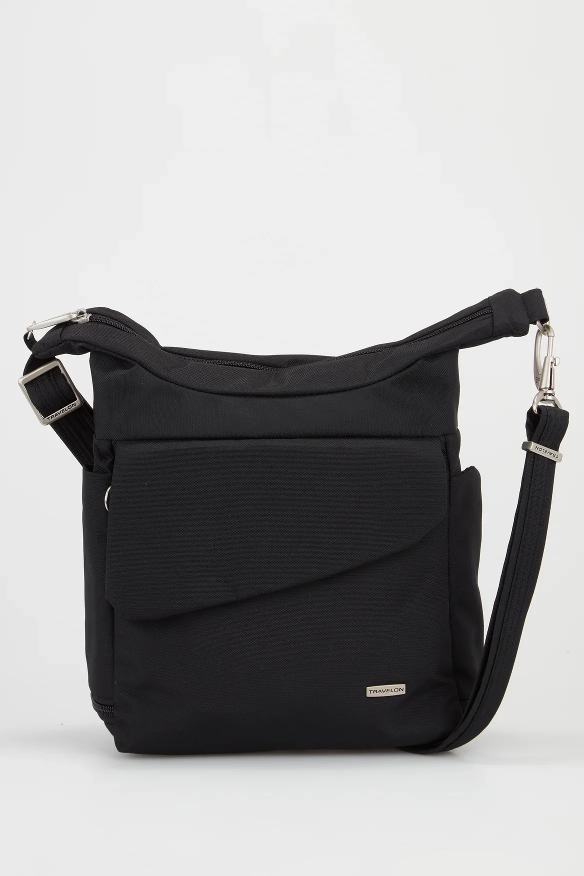 Pickpocket tips to keep yourself (and your bag) safe | AWW