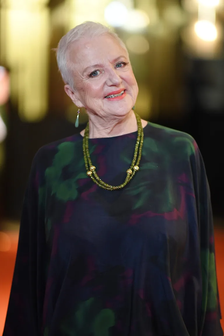 Denise Scott Reveals Her Brave Cancer Battle