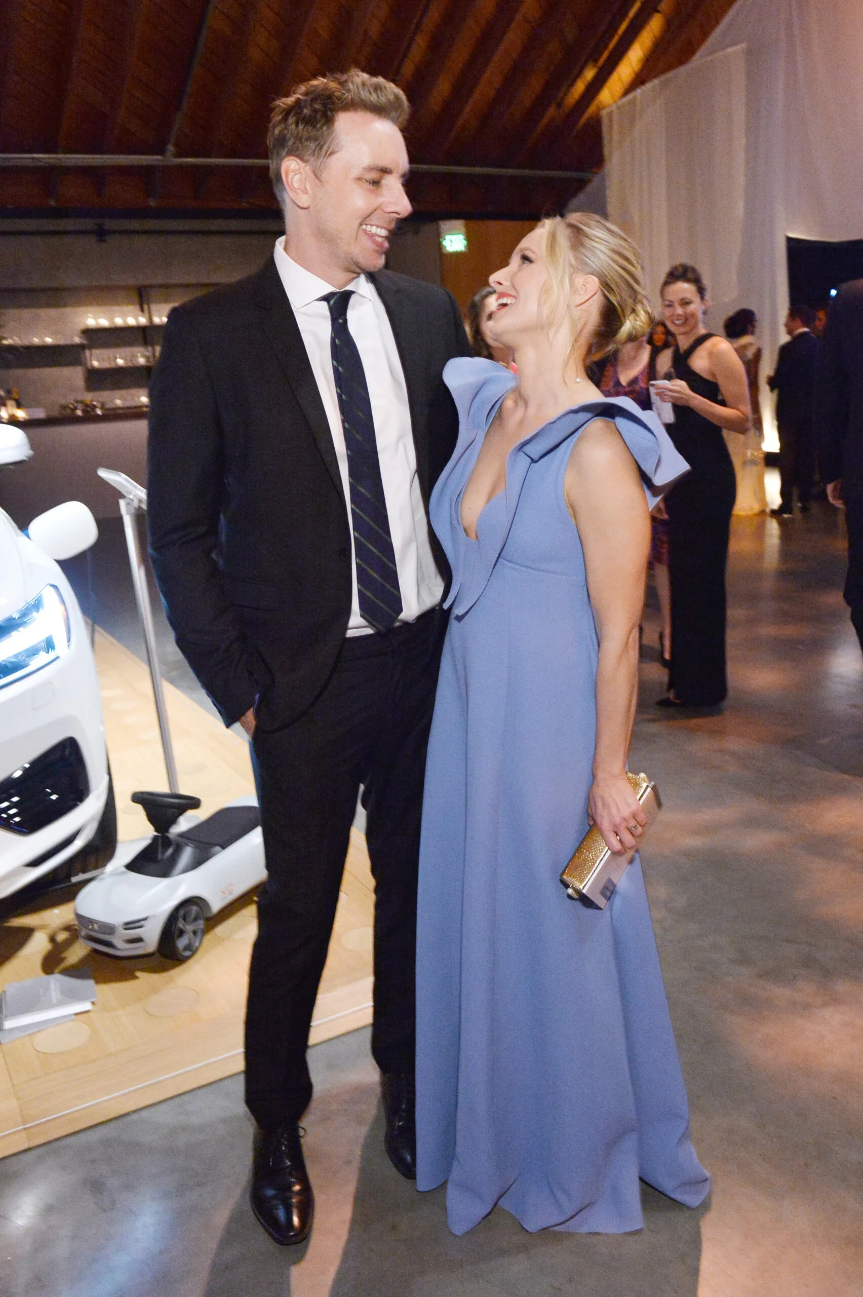 Inside Kristen Bell and husband Dax Shepard's romance | AWW