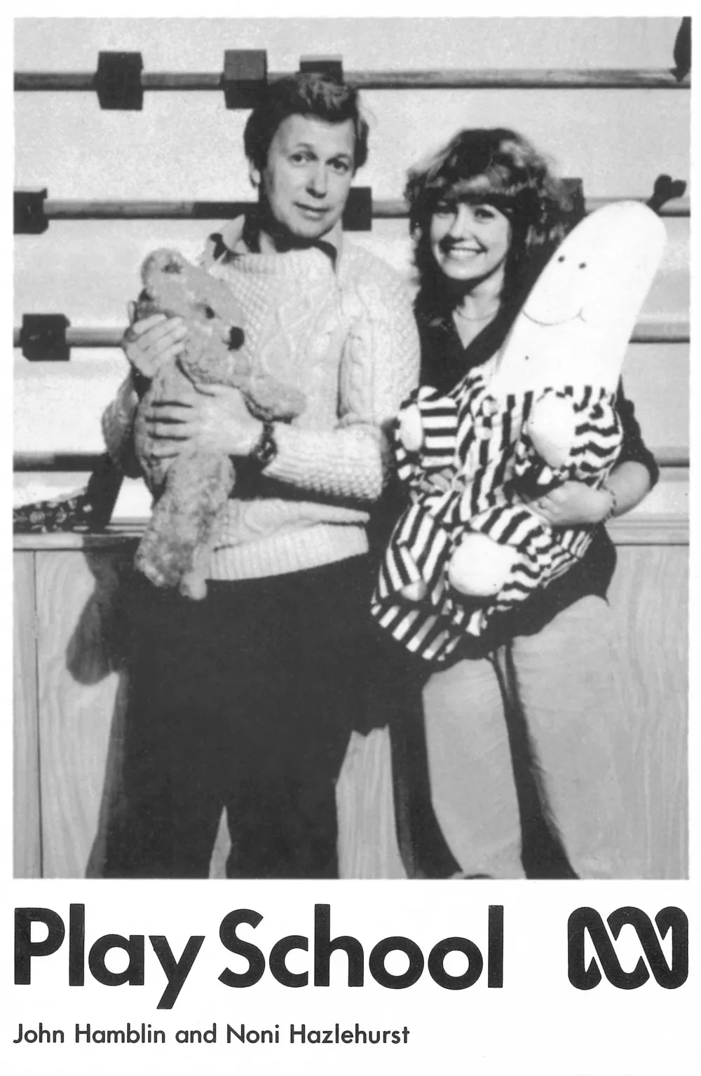 EXCLUSIVE: Noni Hazlehurst chats about her new memoir | AWW