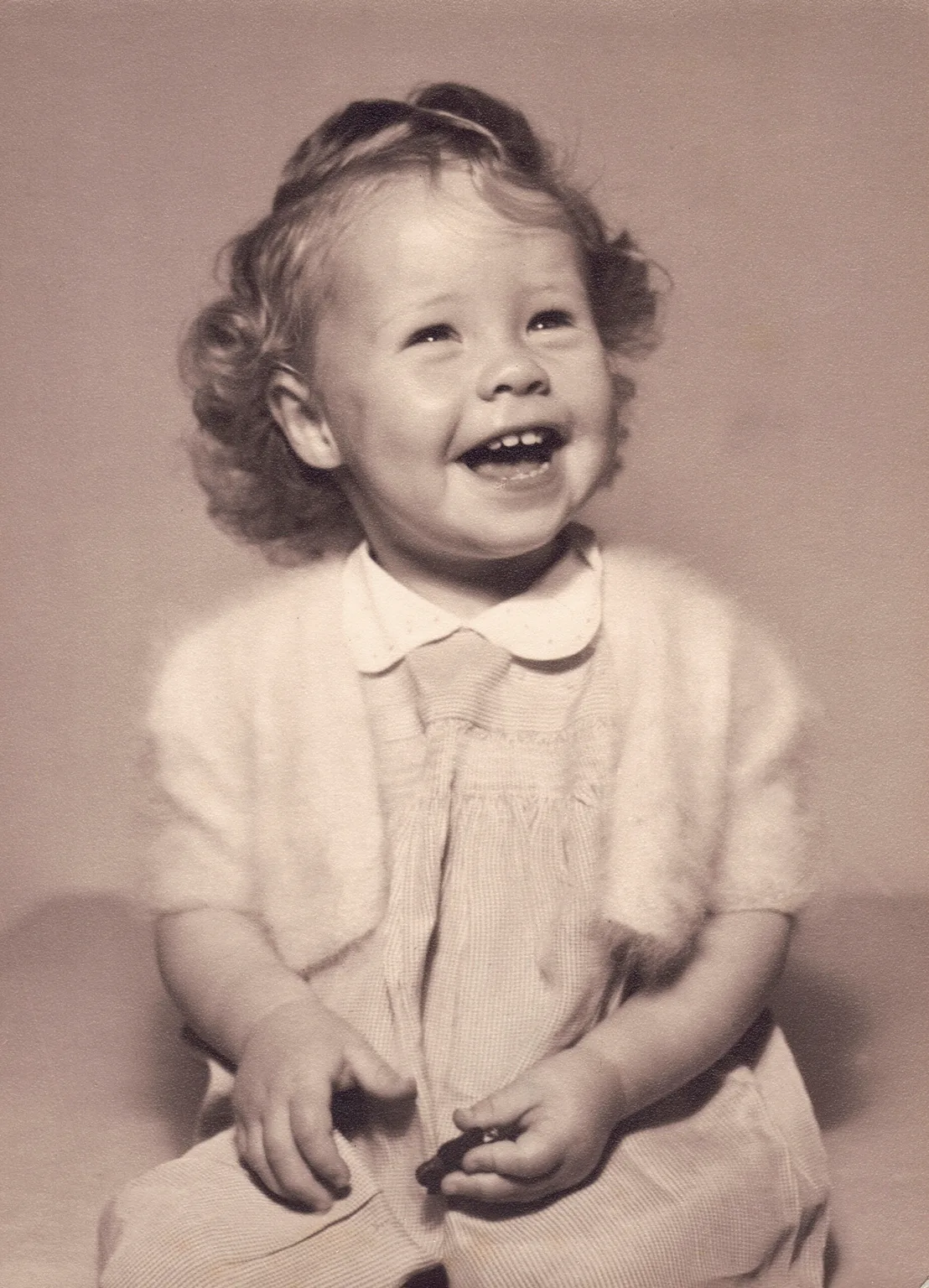 EXCLUSIVE: Noni Hazlehurst chats about her new memoir | AWW