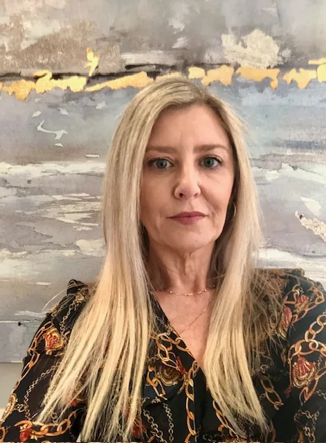 This service removes cancer survivors’ radiation tattoos for free - The ...