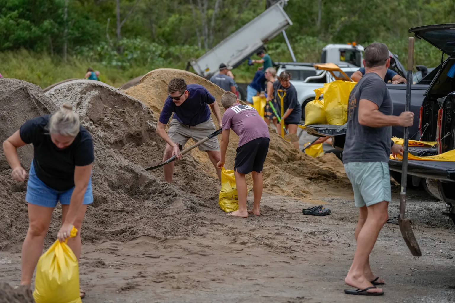 How to prepare for a cyclone - The Australian Women's Weekly