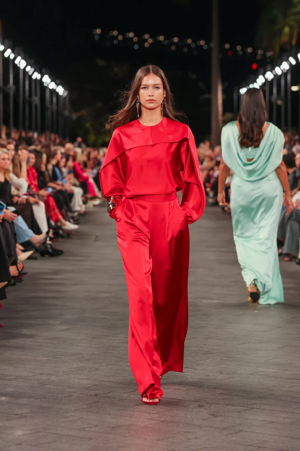 Carla Zampatti show opens AFW 2025 - The Australian Women's Weekly