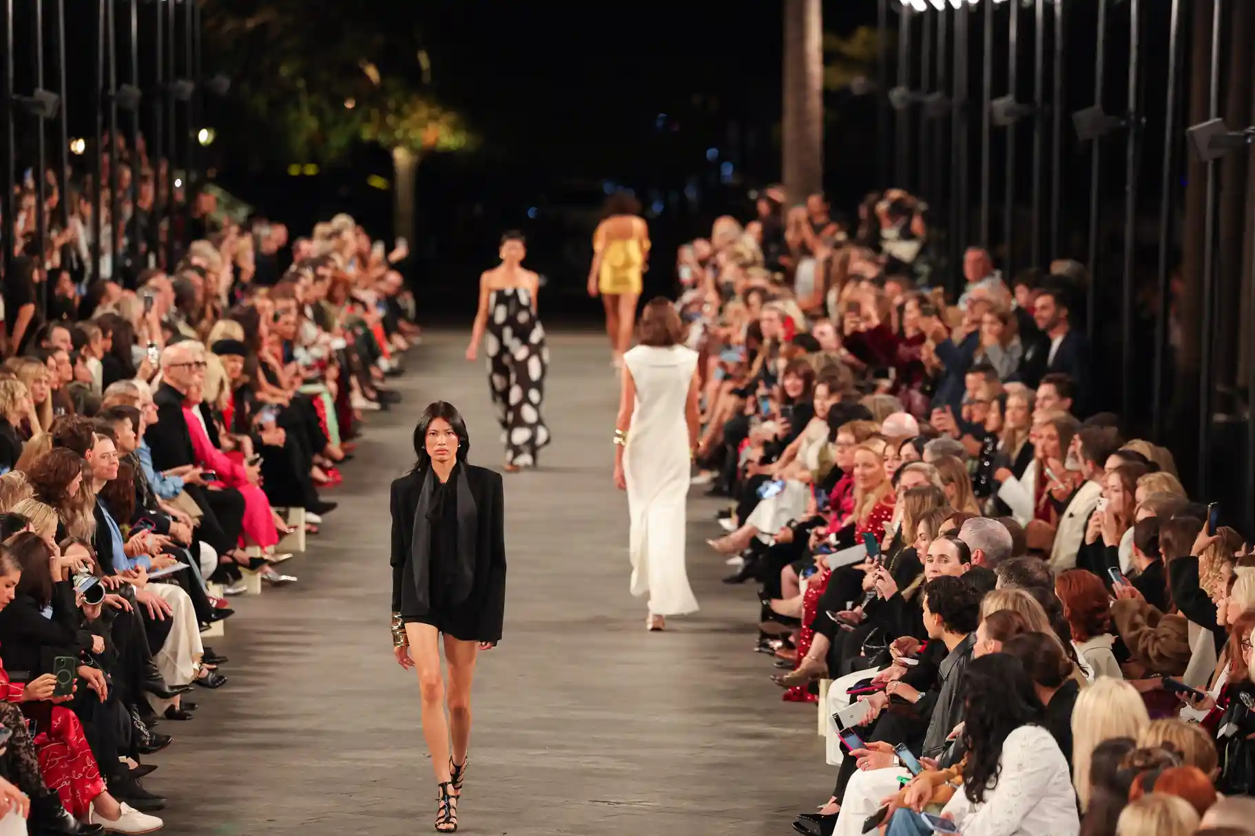 Carla Zampatti show opens AFW 2025 - The Australian Women's Weekly