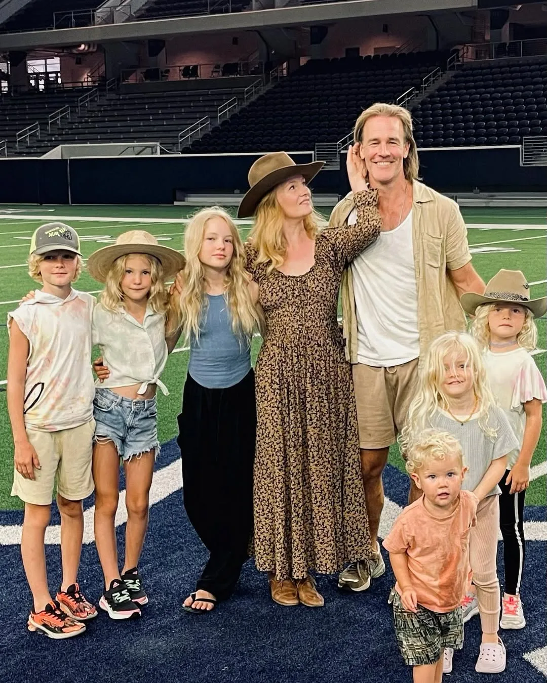 Inside James Van Der Beek's family with wife Kimberly and six kids ...
