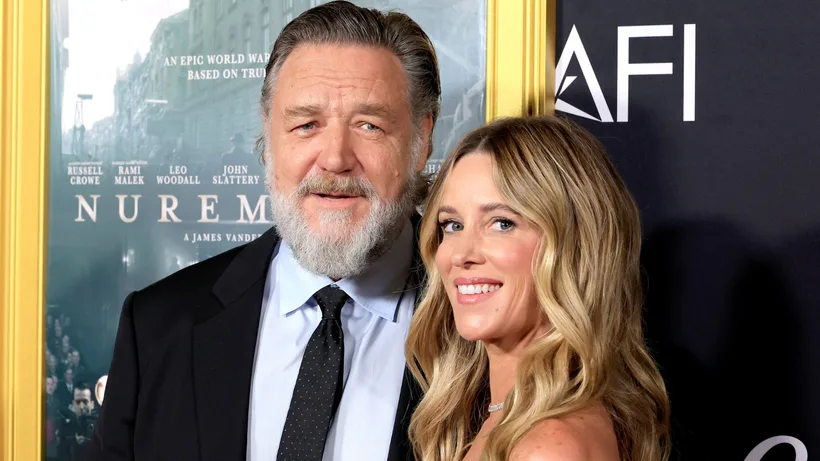Who is Russell Crowe dating? Meet girlfriend Britney Theriot - The ...
