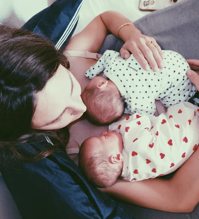 Sarah Todd and Declan Cleary share photos of their twin baby girls ...