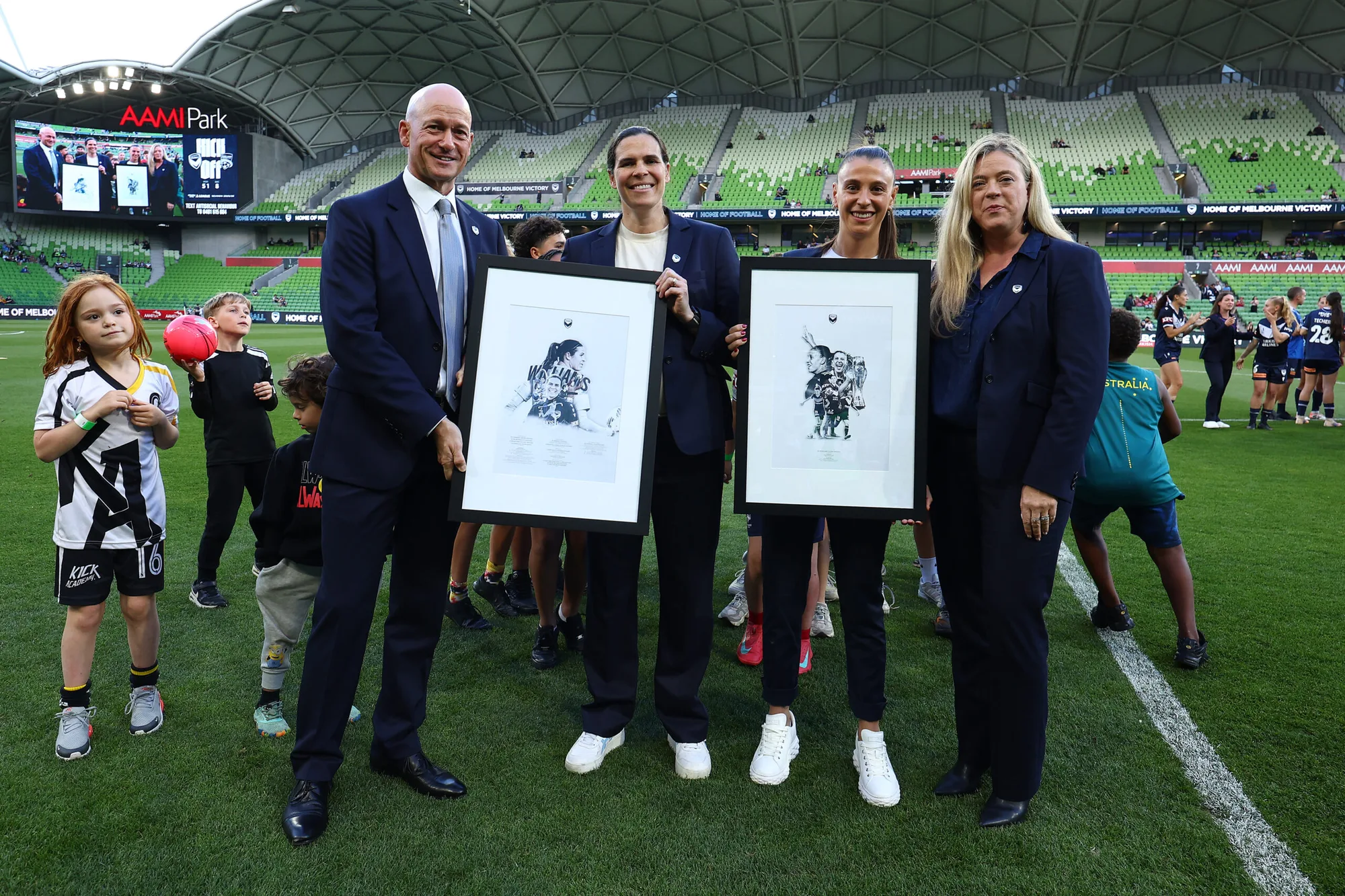 Matildas goalkeeper Lydia Williams welcomes first child - The ...