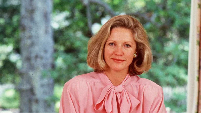 Anna Murdoch Mann, author and philanthropist, dies aged 81 - The ...
