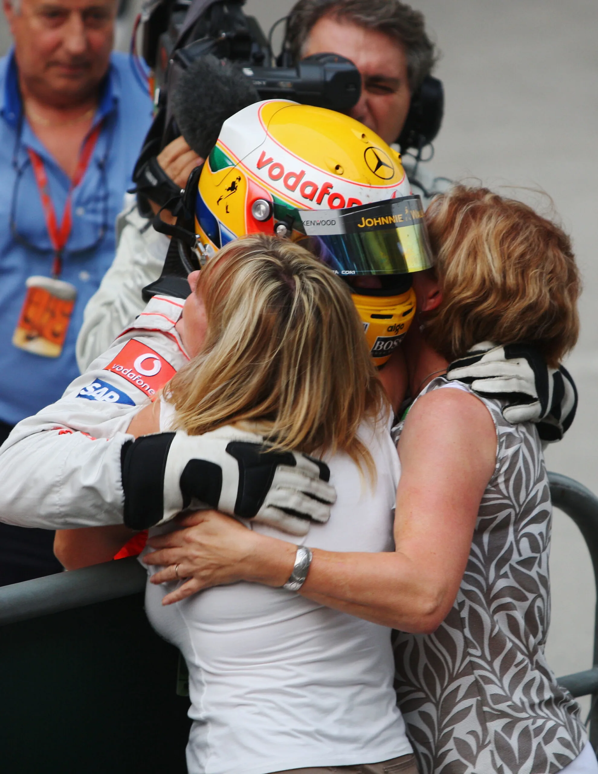 The sweetest moments with F1 star Lewis Hamilton and his mum - The ...
