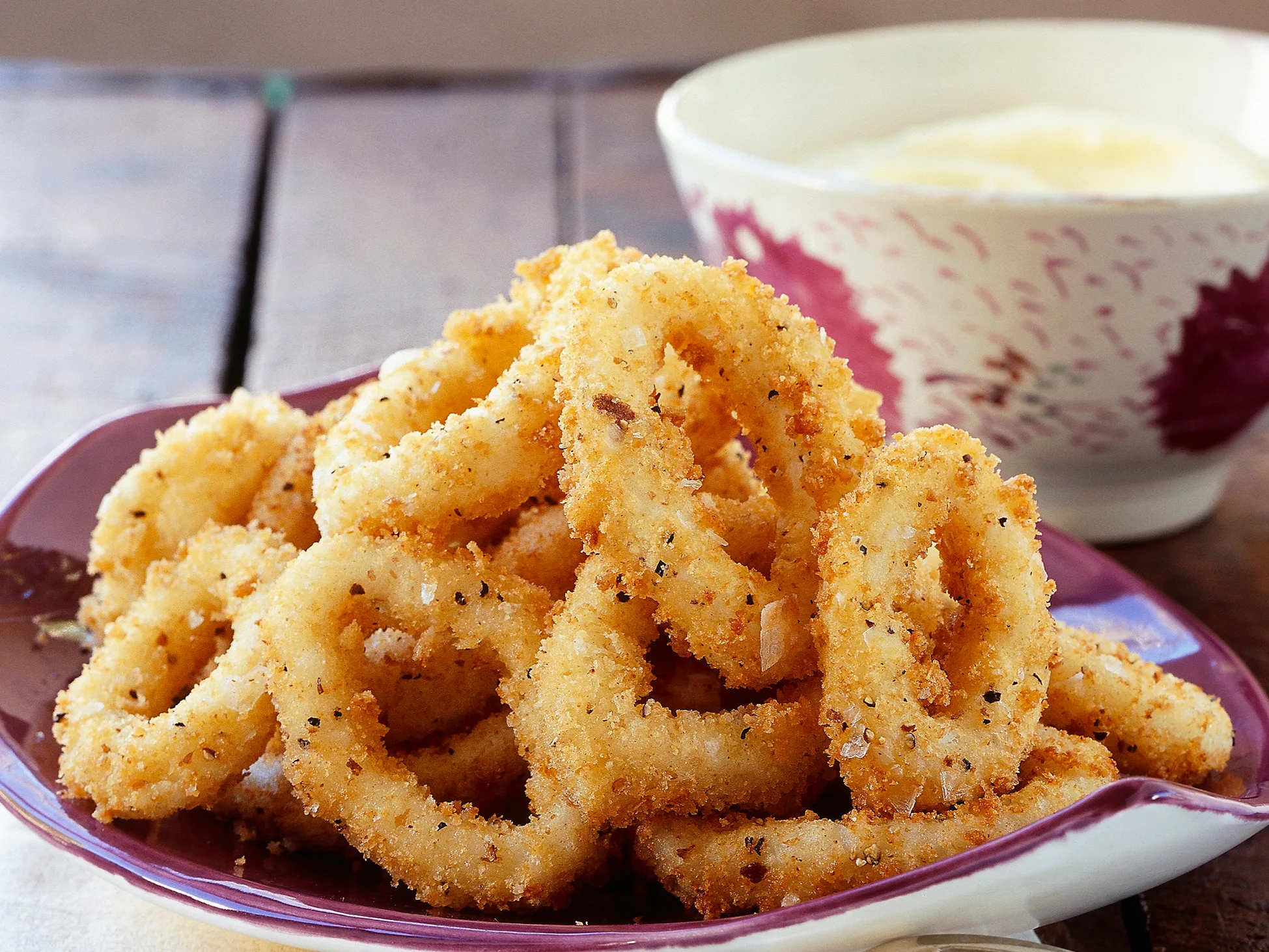 Salt and pepper calamari | Women's Weekly Food