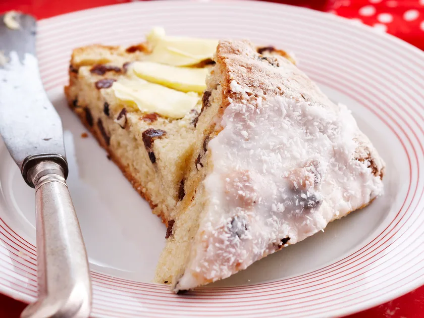 Easy boston bun | Women's Weekly Food