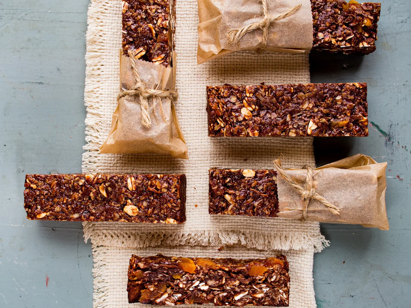 Coconut almond power bars | Women's Weekly Food