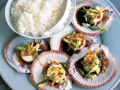 Steamed sesame scallops | Women's Weekly Food