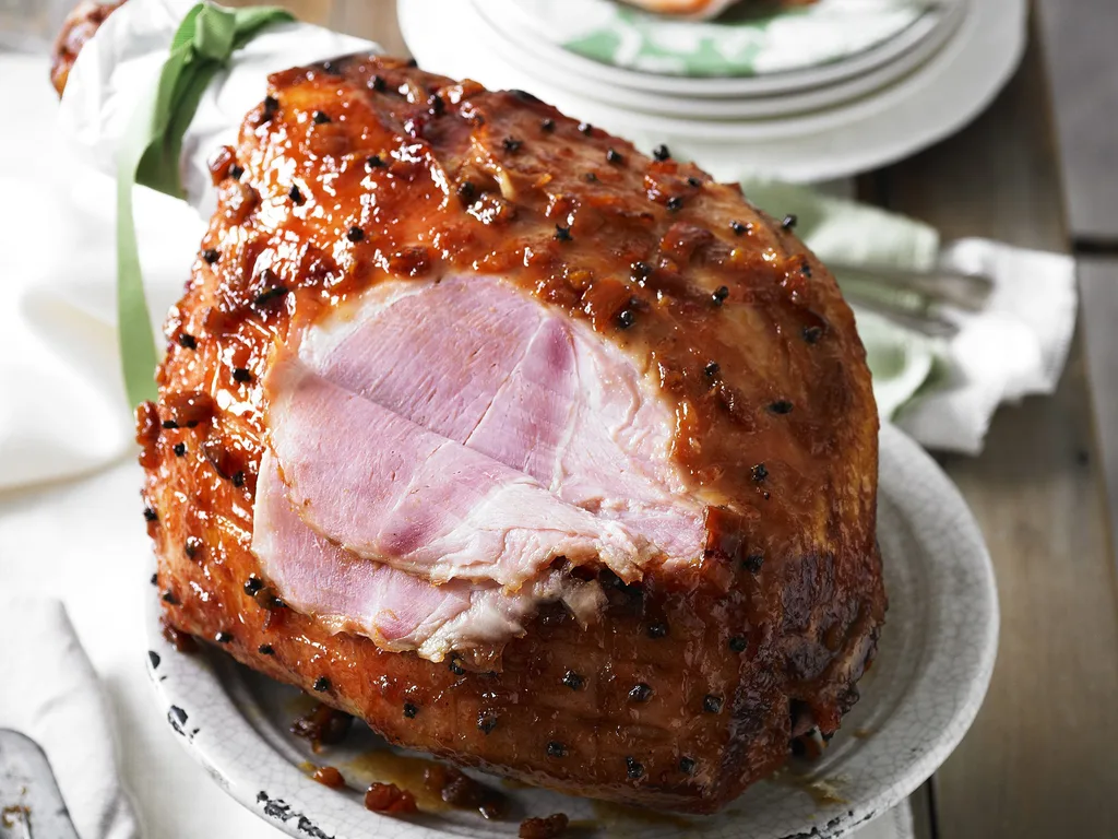 Ginger marmalade glazed ham | Women's Weekly Food
