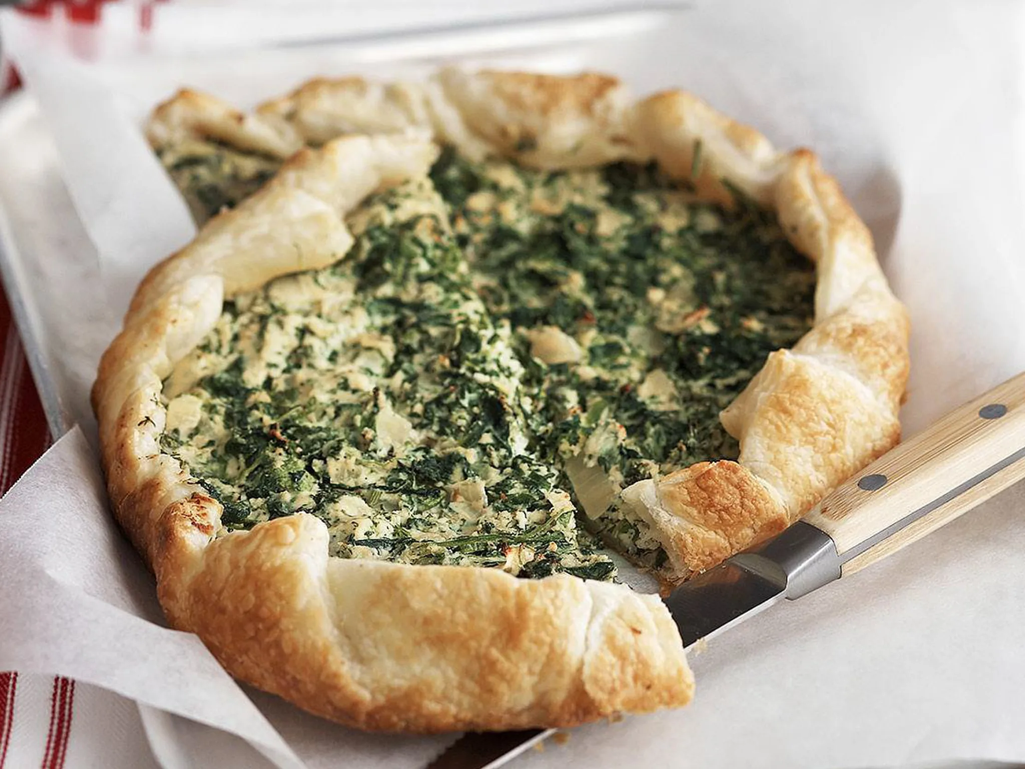 Spinach, herb & ricotta free-form pies | Women's Weekly Food