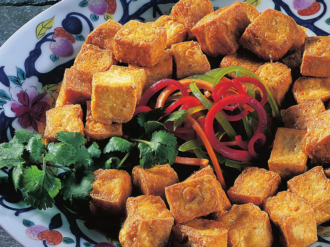 Deep-fried tofu with peanut sauce | Women's Weekly Food